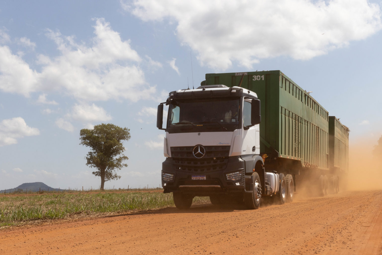 Contran libera transformar rodotrem de 9 eixos em super rodotrem de 11 eixos - Estradão