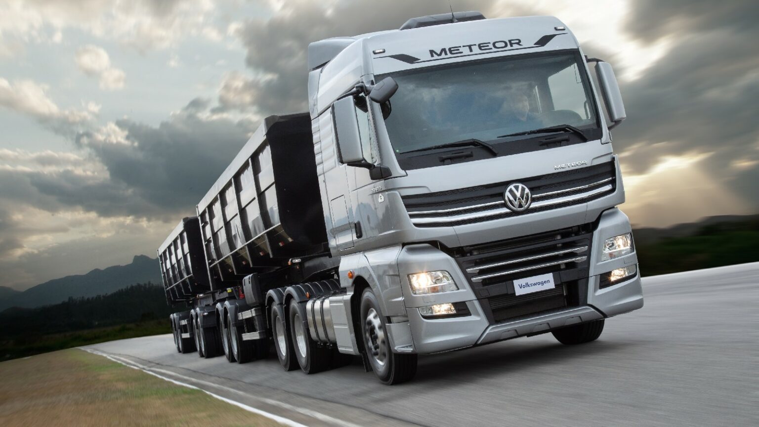 Caminhão extrapesado da VWCO, Meteor faz 3 anos; veja a trajetória ...