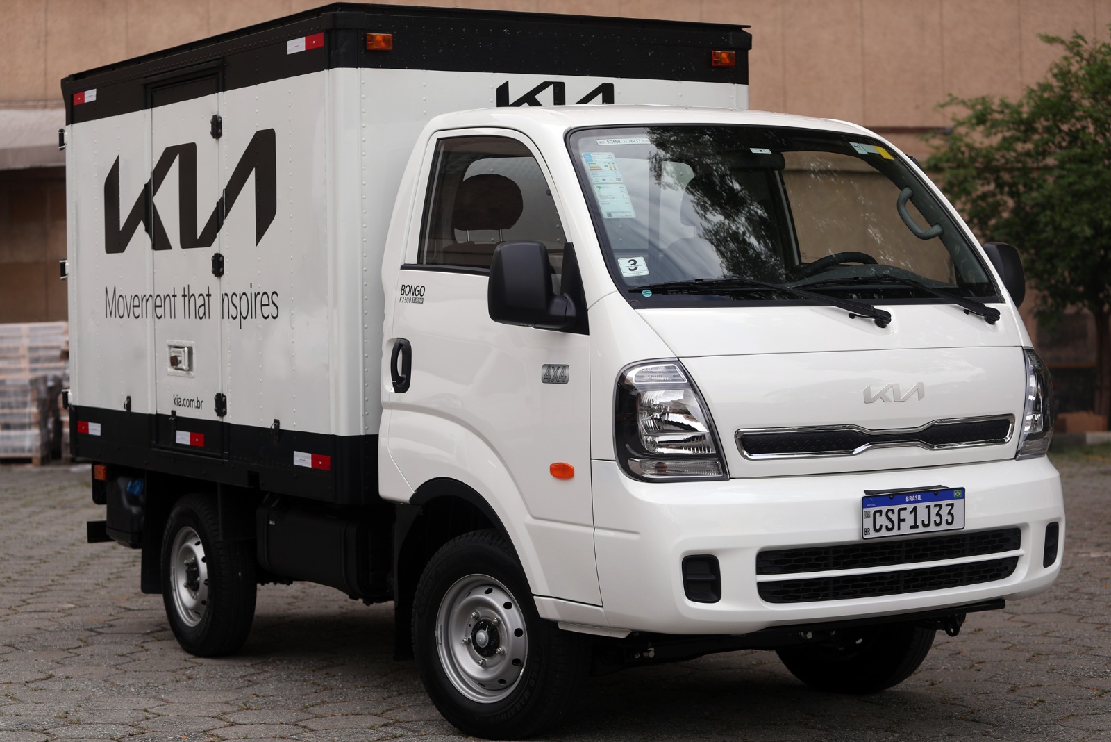 Novo Kia Bongo 2024 tem tração 4x4; confira avaliação - Estradão