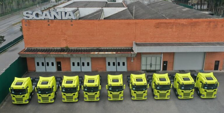 Amaggi recebe mais de 100 caminhões Scania com motor B100 - Estradão