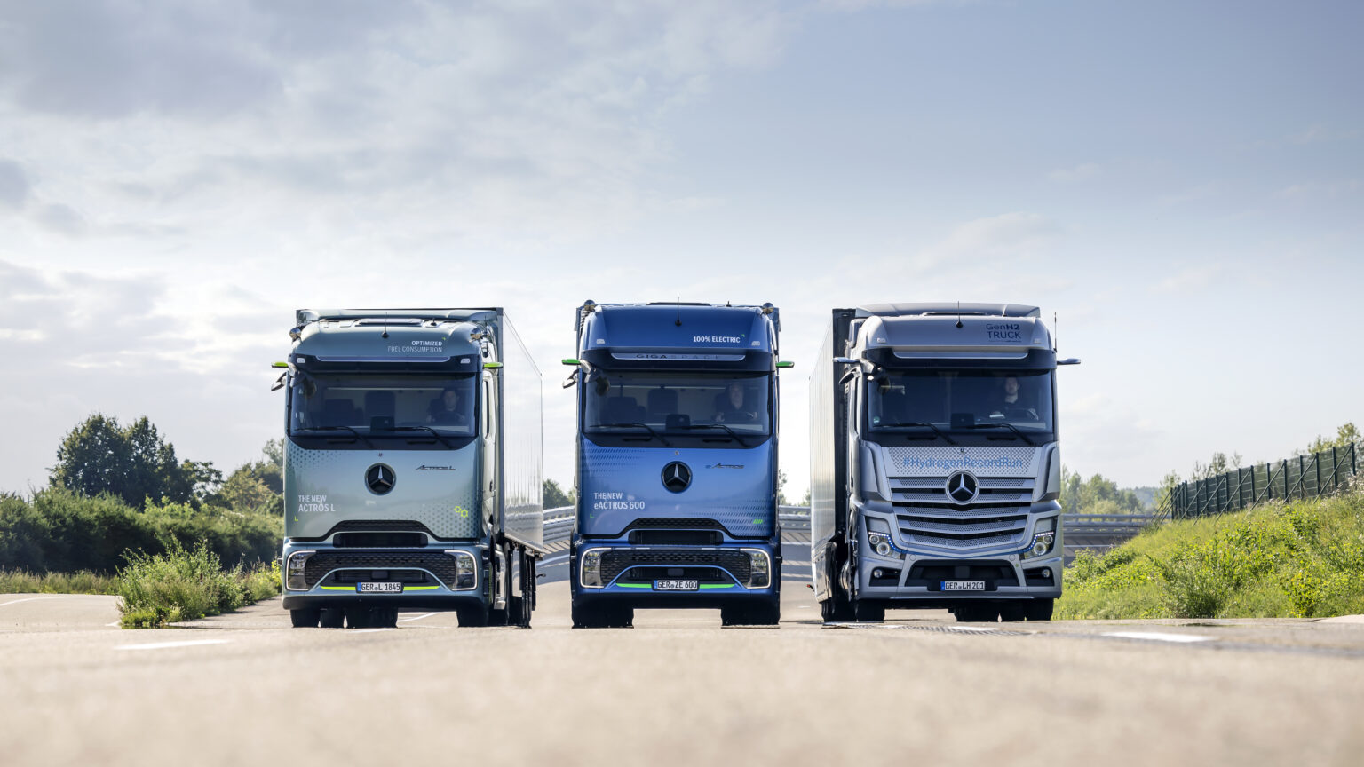 Novo Mercedes-Benz eActros 600 começa a ser produzido em novembro ...