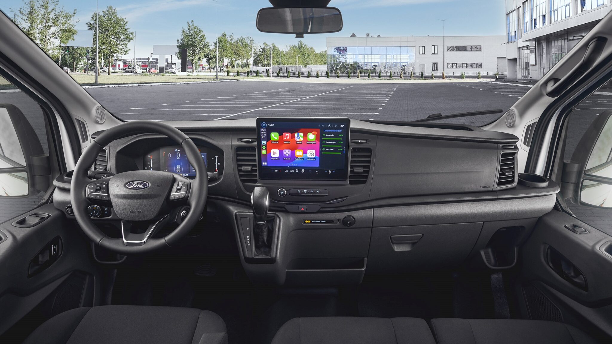 Ford amplia linha Transit 2026 com versões para carga extra e ...