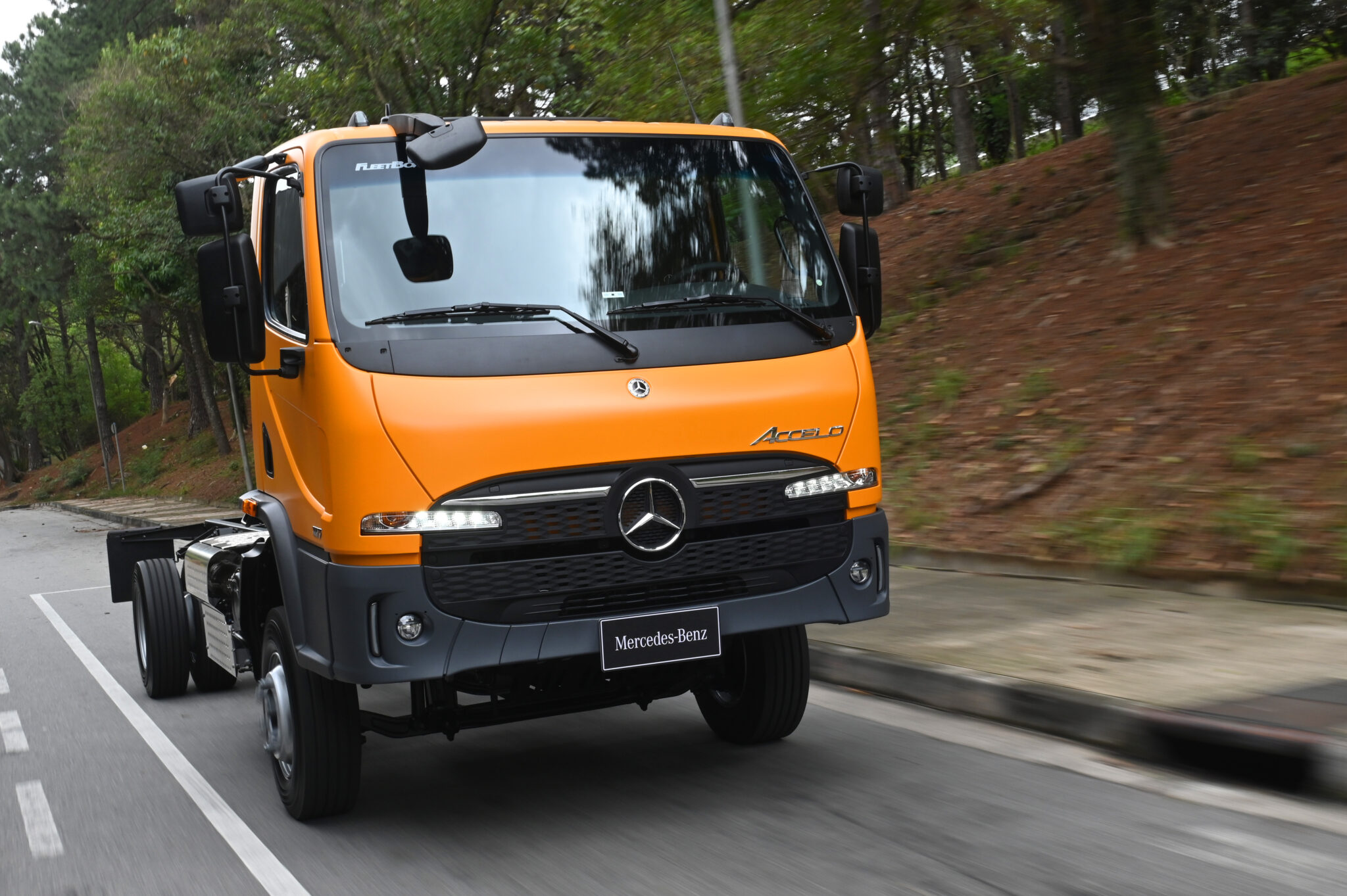 Caminhões médios: VW Delivery é líder e novo Accelo se destaca - Estradão